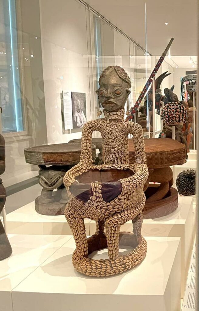 Restitution : La reine mère Ngonnso bientôt parmi les siens - Armelle ...